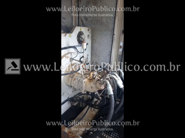 Venda Direta*: Guindaste Portuário MHC Liebherr LHM-400 (CE ...