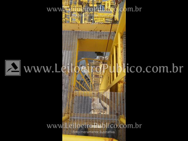 Venda Direta*: Guindaste Portuário MHC Liebherr LHM-400 (CE ...